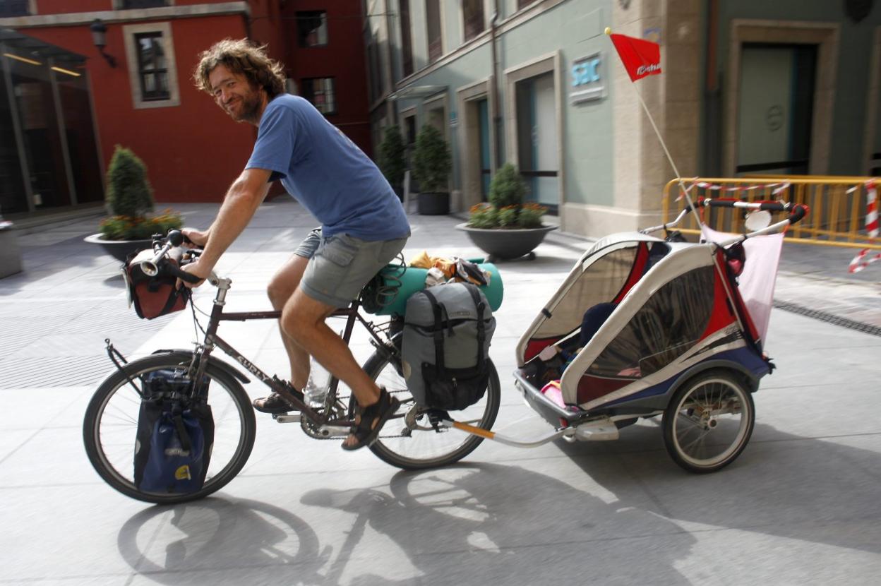 ¡Descubre el remolque perfecto para tus aventuras en bicicleta y vive ...